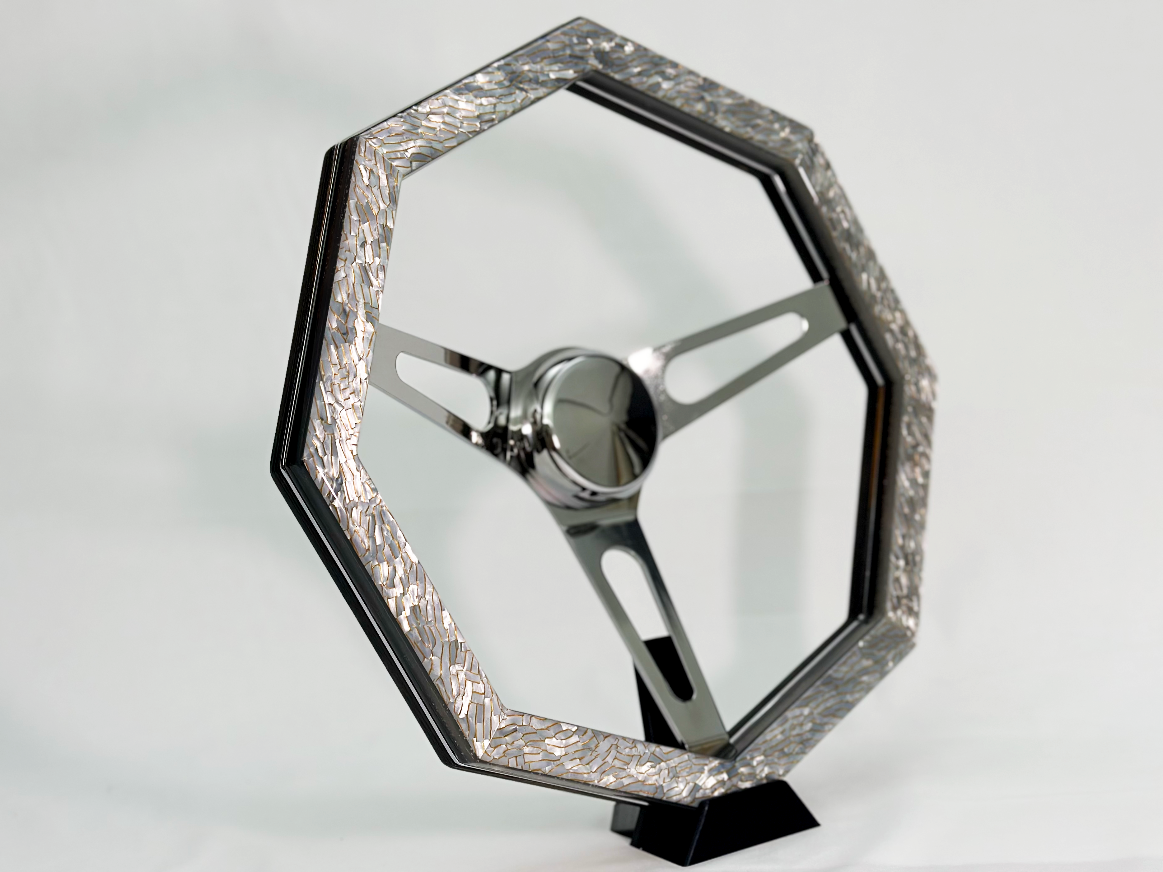 Grains of Rice Iridescent Octagon – Big Ron's Wheels